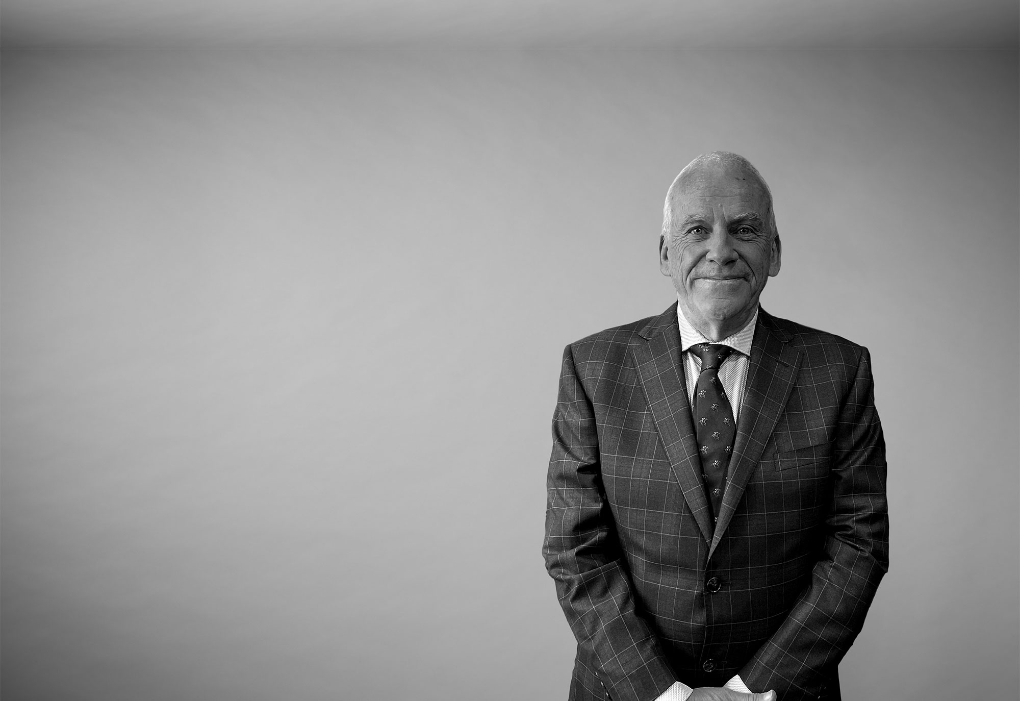 The Hon. Michael Kent KC | Waratah Chambers